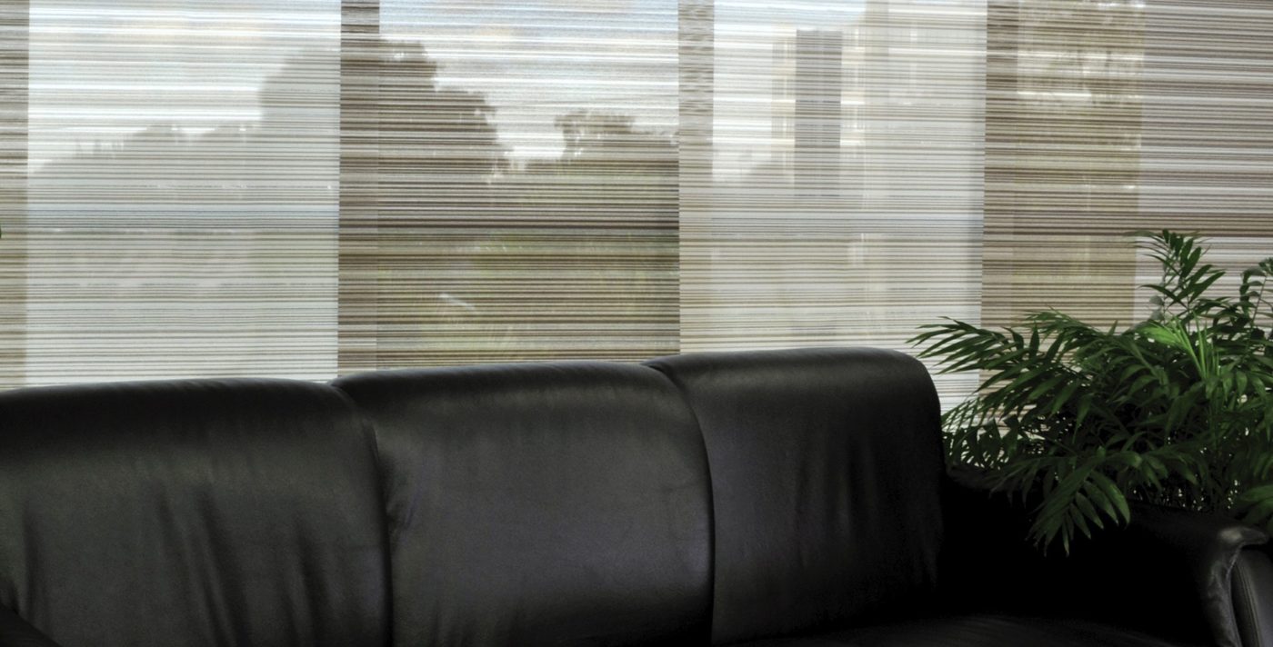 18004Blinds — Sliding Panels